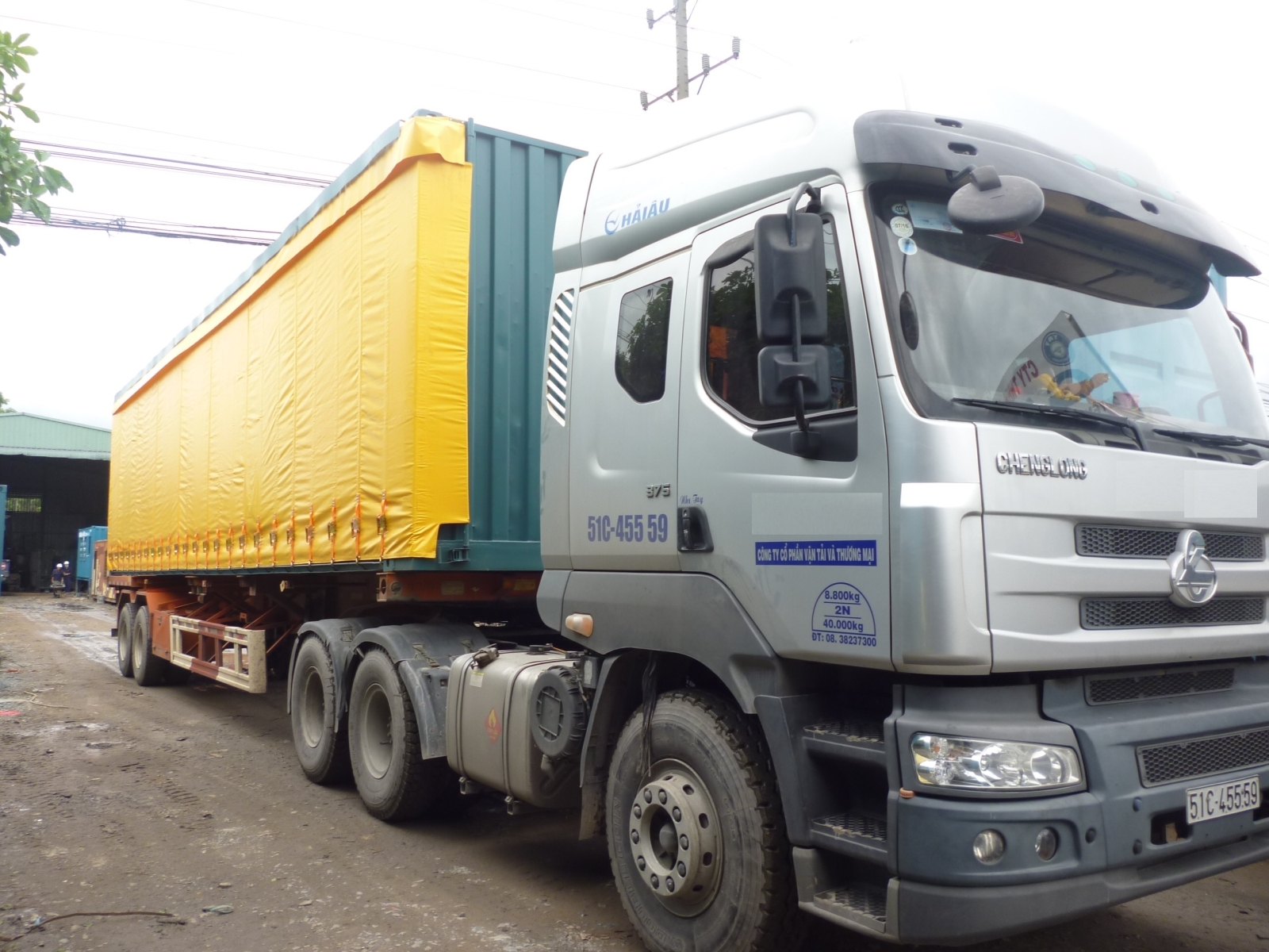 traction tarpaulin container